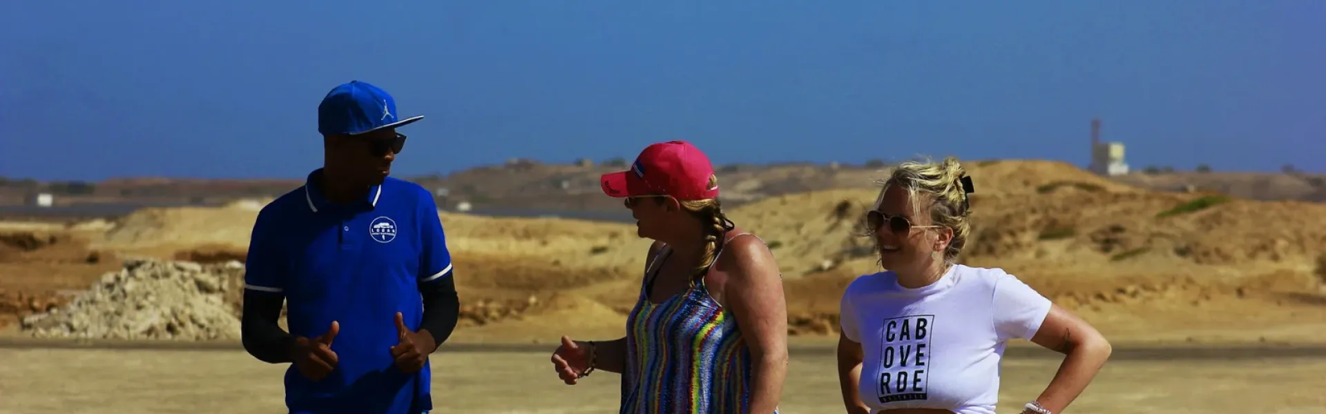SAL FULL-DAY GROUP TOUR - Logan Tours